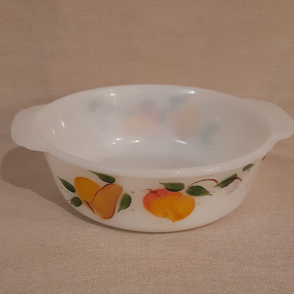 Fire King | Kitchen | Vintage Fire King Bowl Casserole Fruit Pattern 5 ...
